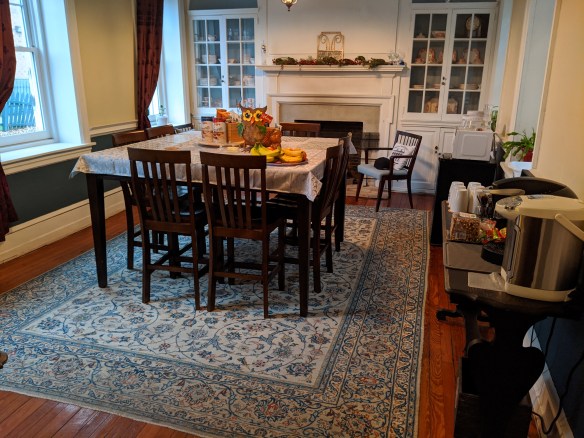 Queen room (202) | James Matthews House