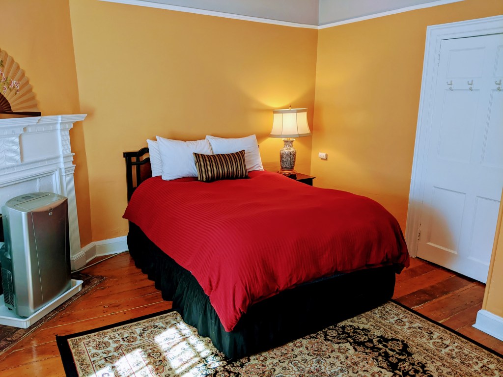 Rooms and accommodations | James Matthews House